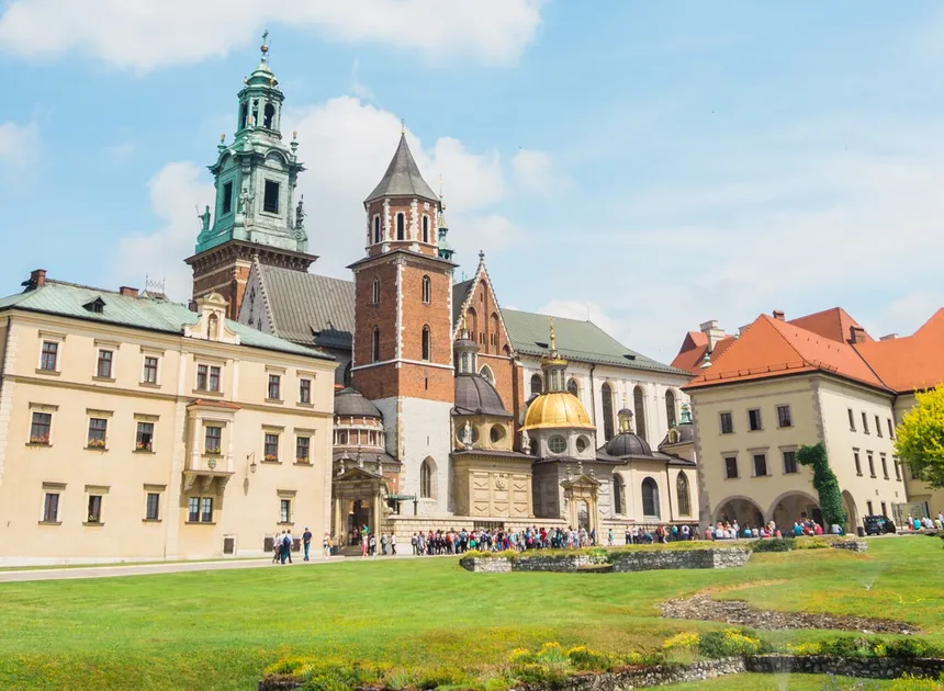 10 Reasons Why You HAVE to Visit Poland! - TravelAnyCountry.com